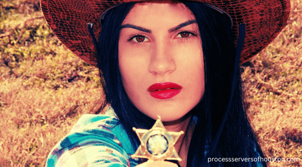 Does A Process Server Have To Identify Themselves? 9 Rules